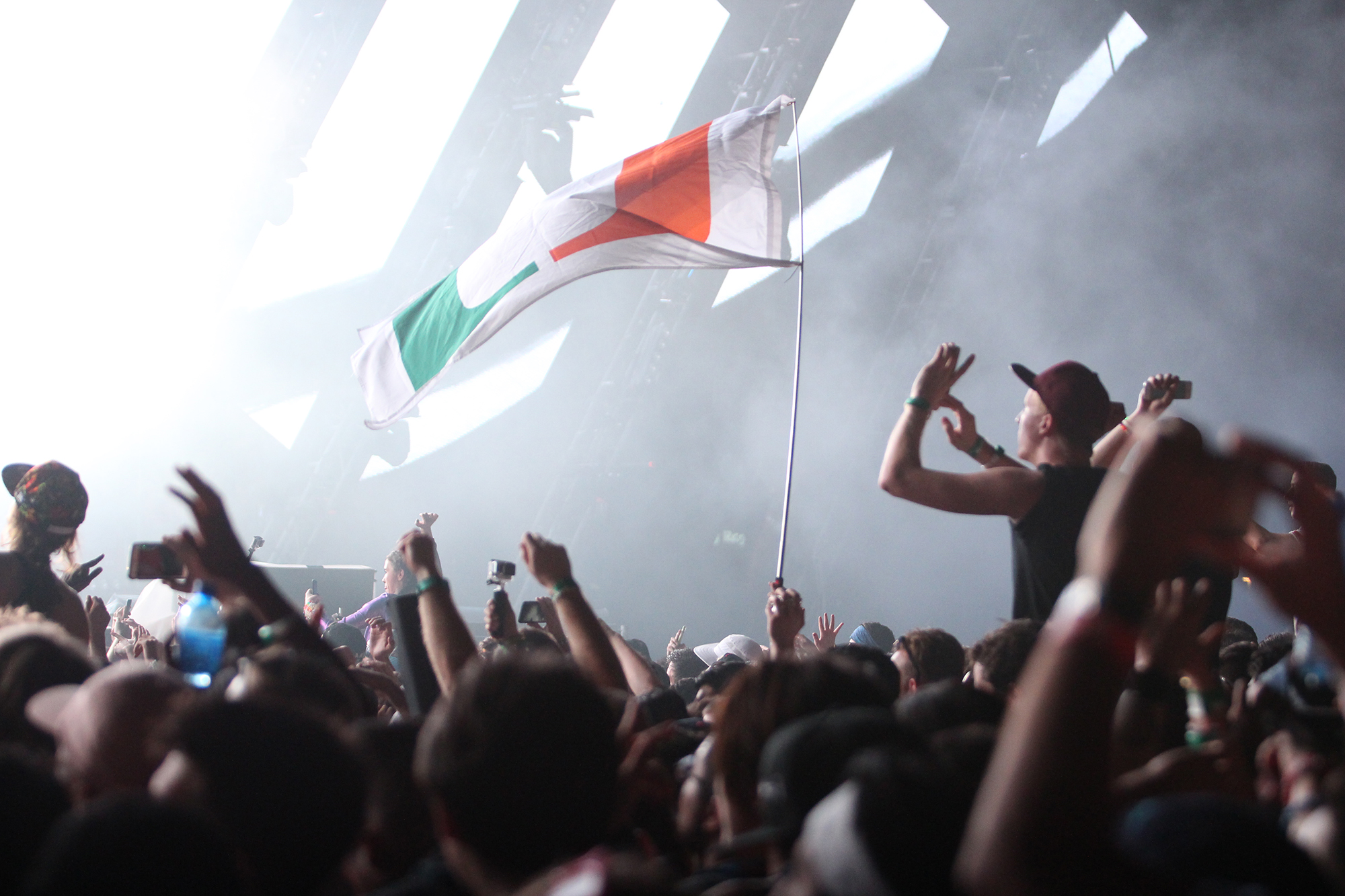 Photo Gallery: Ultra 2016, Friday - The Miami Hurricane