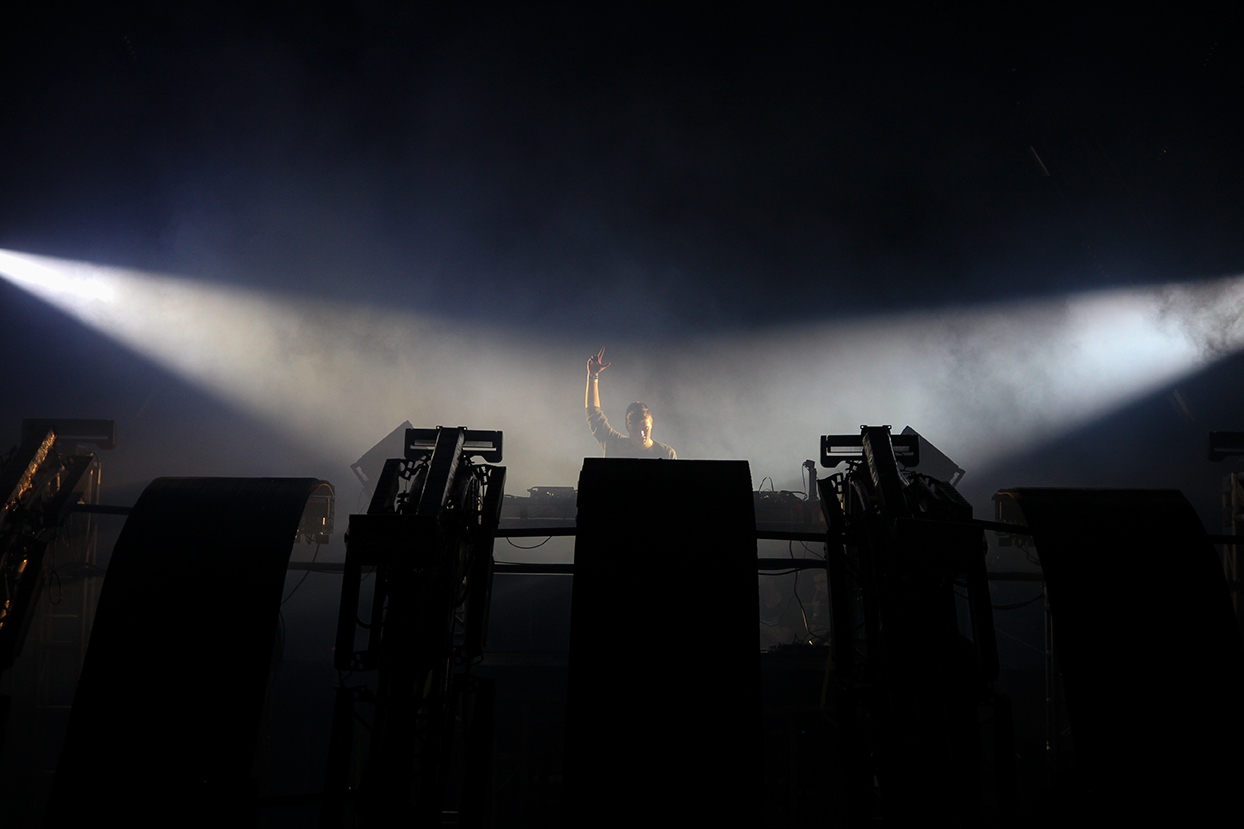 Photo Gallery: Ultra 2016, Friday - The Miami Hurricane